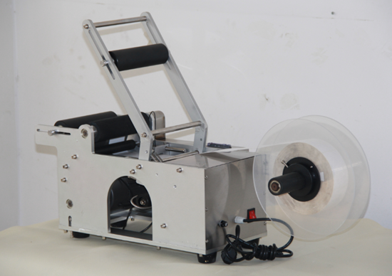 Semi-automatic Round Bottle Labeler Labeling machine - Fill2 Package ...